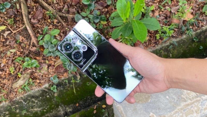Oppo Reno8 Pro Review: Cameras Galore - Tech Composition